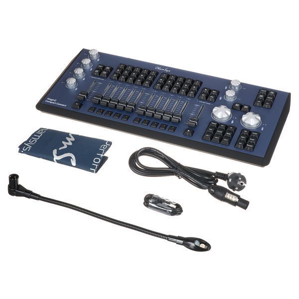 Купити Пульт керування світлом ChamSys MagicQ Compact Connect 6820444 в ...